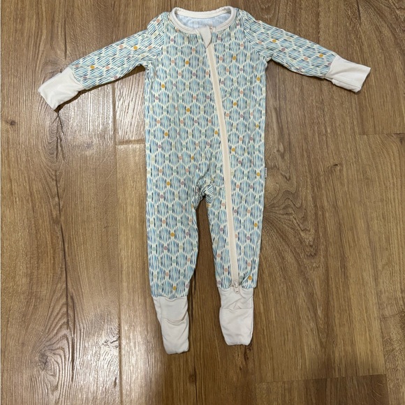 Tiny Kind | One Pieces | Tiny Kind Zip Up Bamboo Onesie Newborn | Poshmark